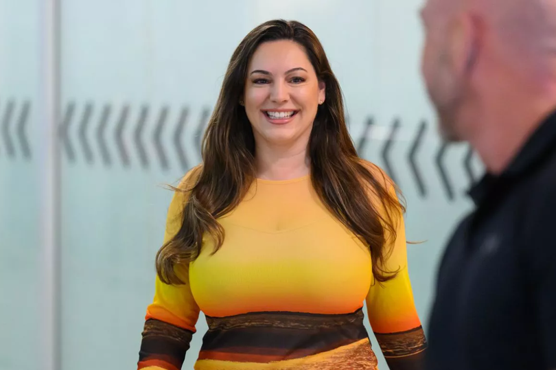 Kelly Brook begs I'm A Celeb viewers to accept her curves after horror ...
