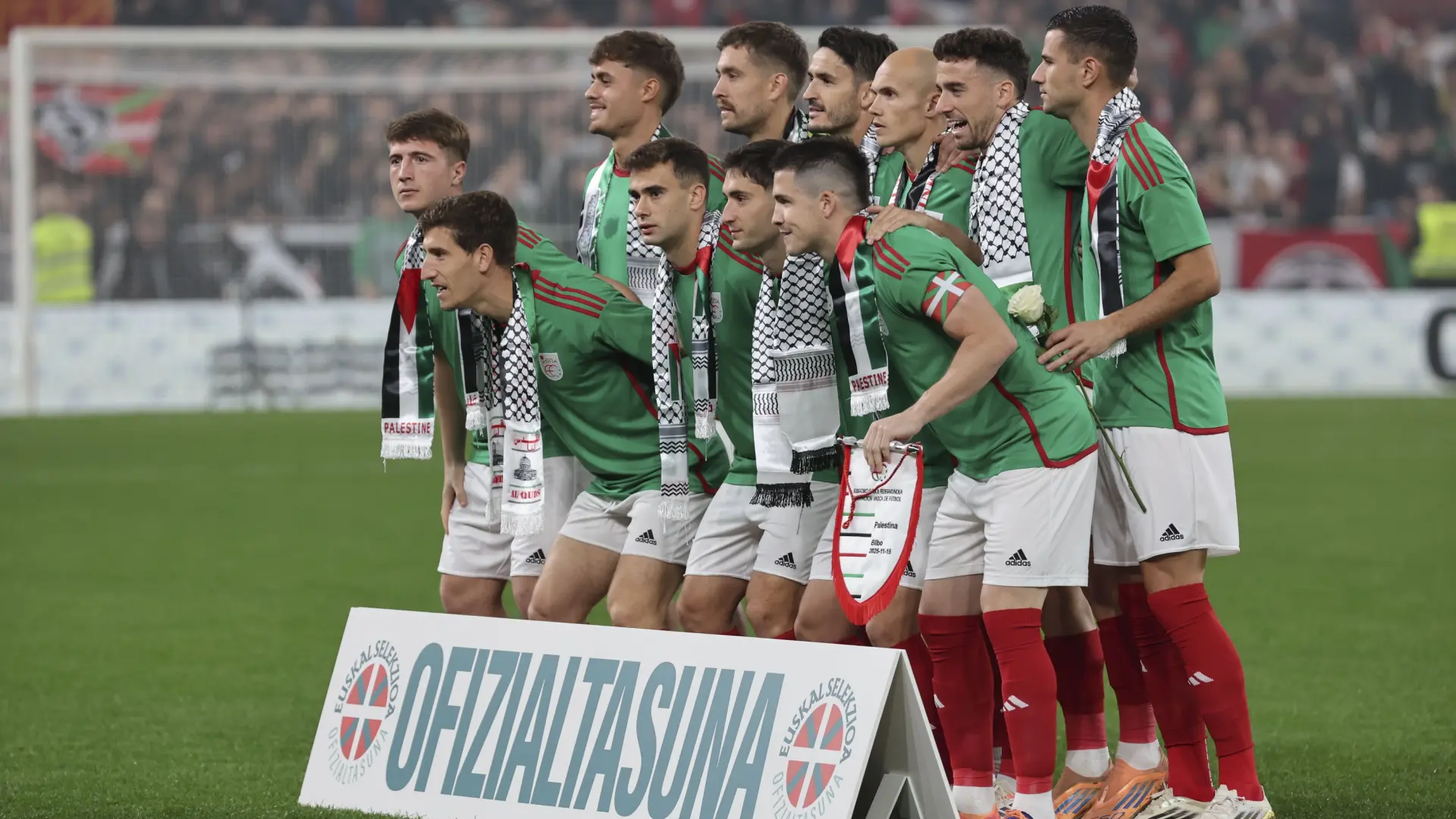 La selección de Euskadi golea a Palestina en San Mamés