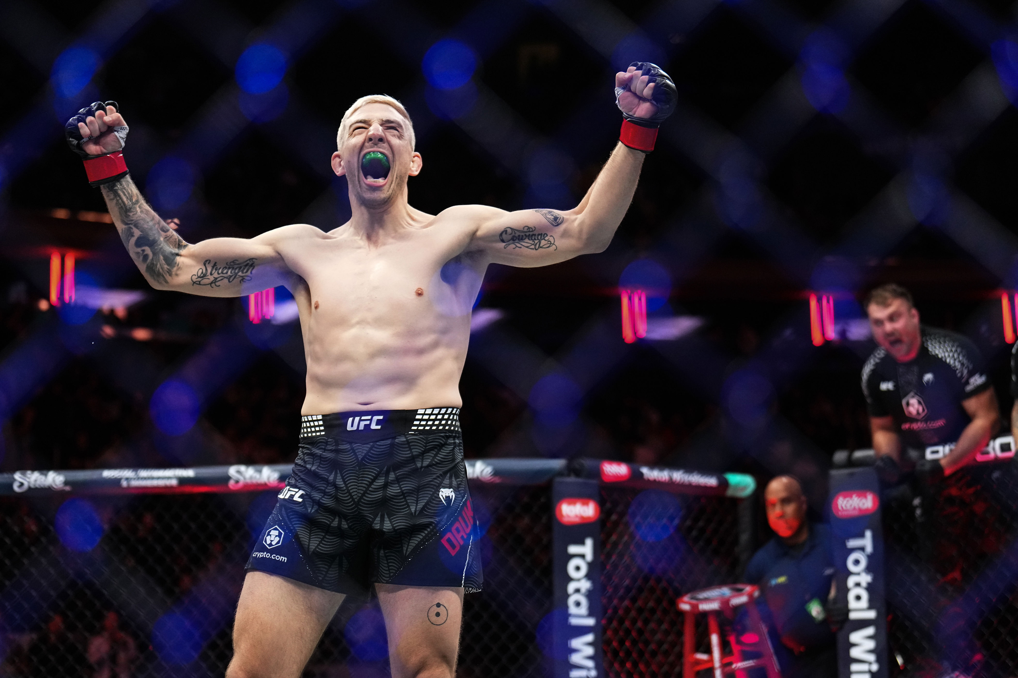 Highlights! Kyle Daukaus continues UFC comeback tour with sensational ...