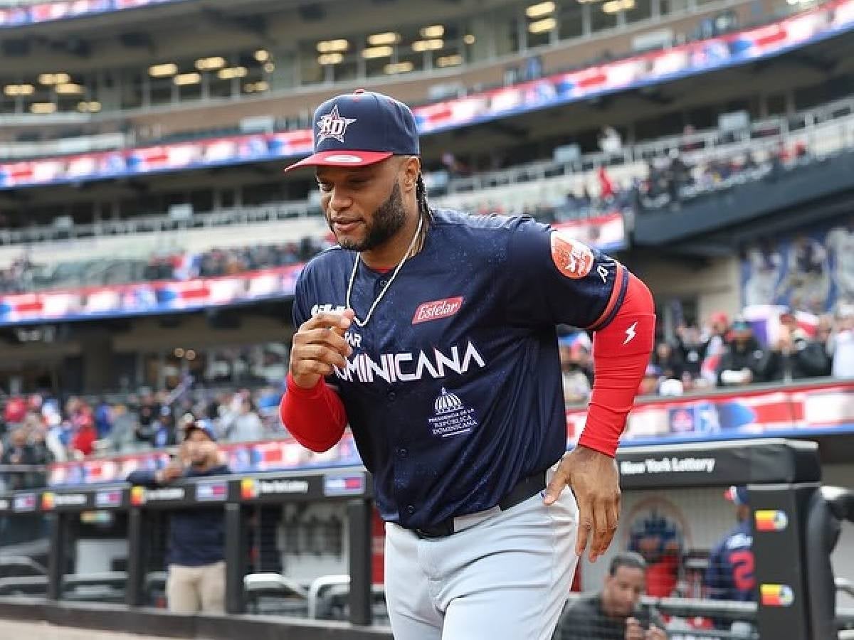 Robinson Canó vuelve a Nueva York: doblete, ovación y homenaje inolvidable