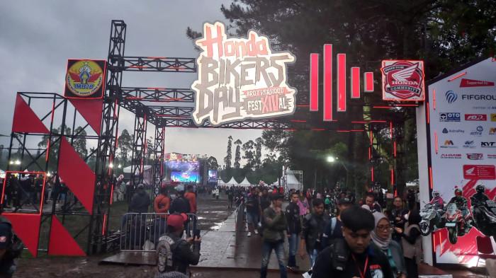 Cerita 2 Pemuda Aceh Riding 3.000 Km dari Lhokseumawe ke Honda Bikers ...