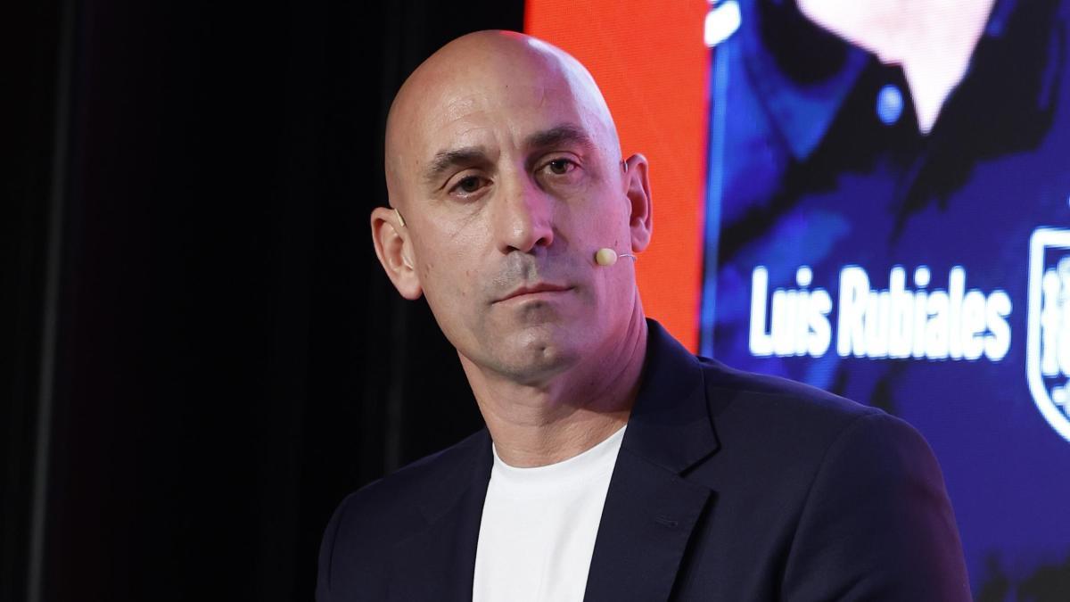 La polémica familia de Luis Rubiales: del tío actor a la madre en huelga de hambre