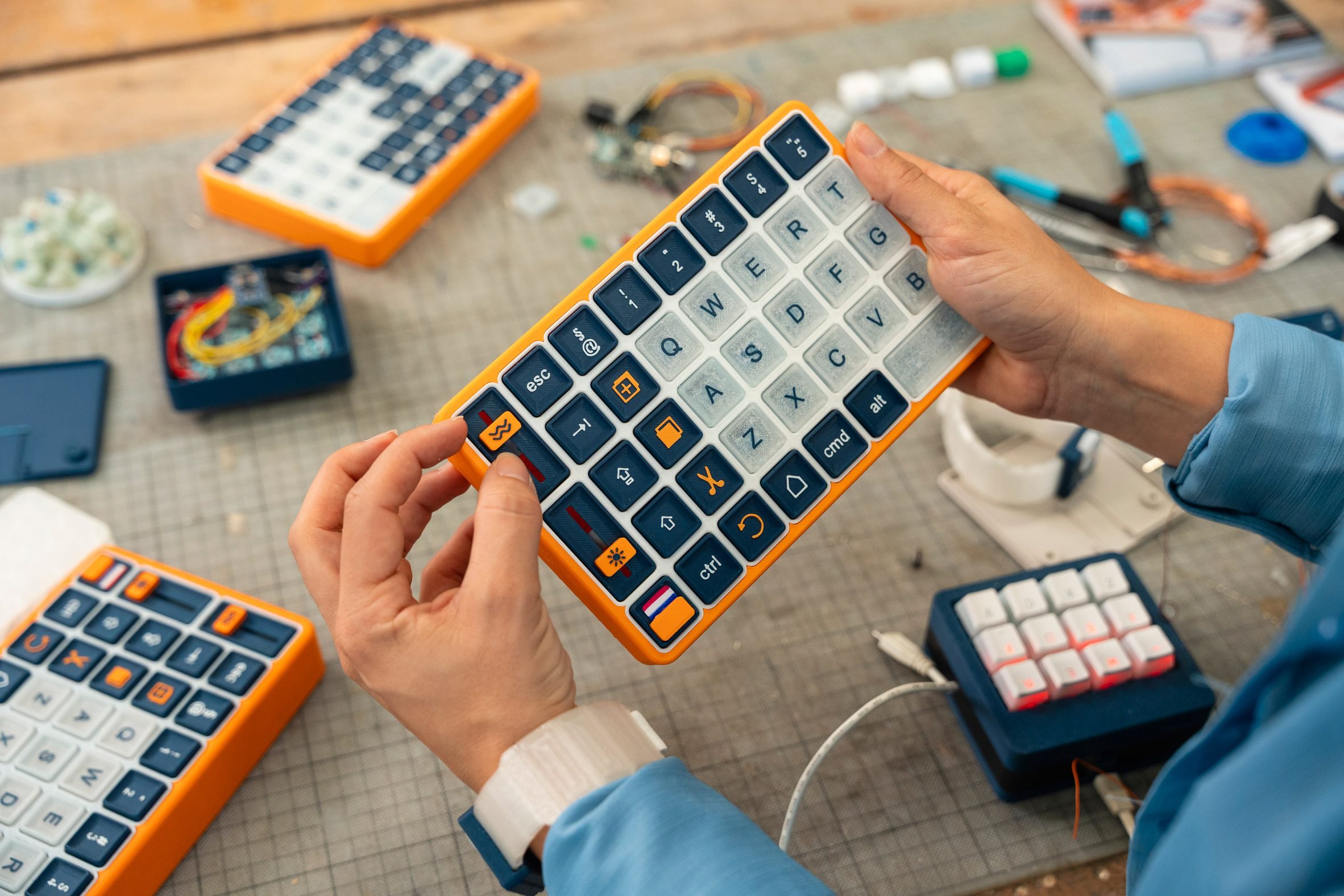 OnCue: Teclado com IA e feedback háptico vence prêmio global e promete ...