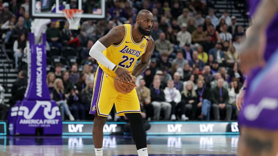 Utah Jazz Could Face LeBron James in His Season Debut