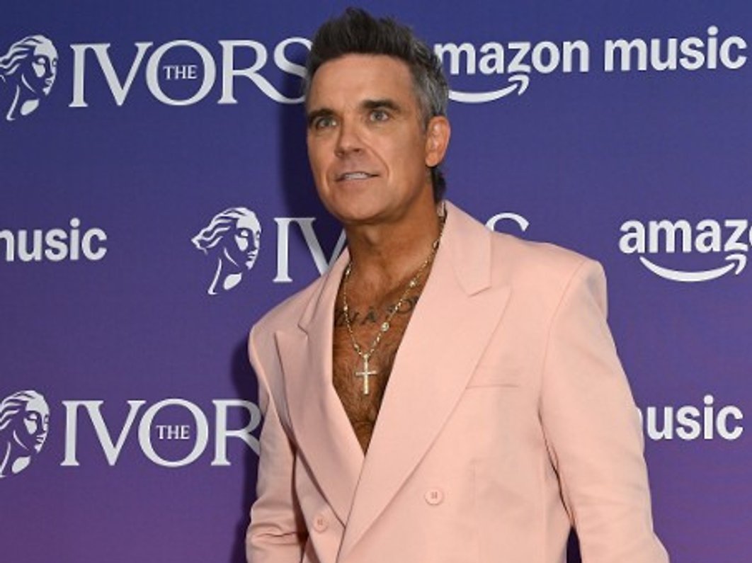 Shock confession: Robbie Williams fears going blind