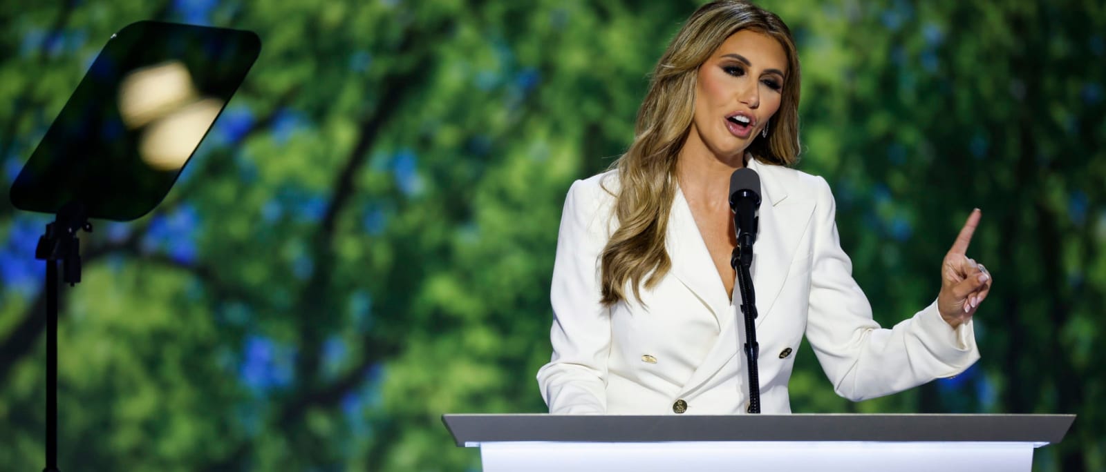 Man In Custody After Allegedly Showing Up At Alina Habba’s Office With ...