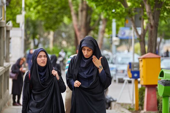 Sick Iran hardliners vow to 'tear skin off women's heads' after green ...