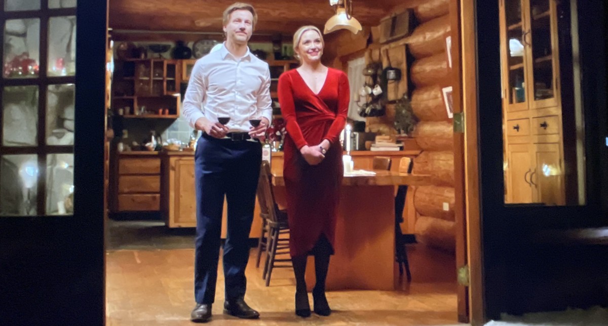 A Tough Author and an Aspiring Illustrator Discover Christmas Spirit in ...