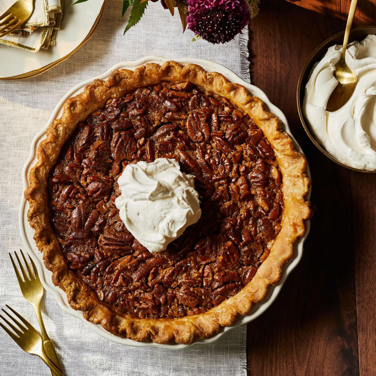 We Asked Southern Chefs Their Favorite Thanksgiving Dessert And The ...