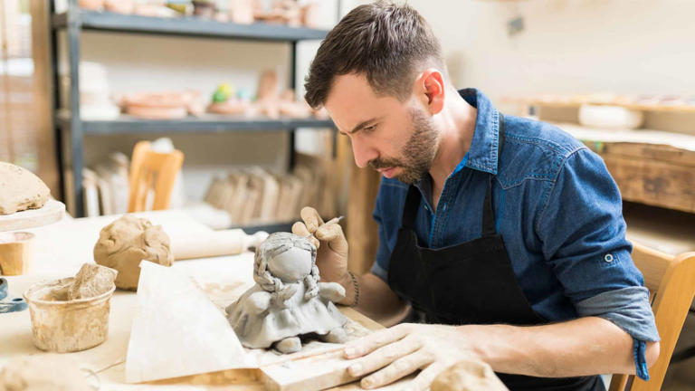 11 hands-on hobbies associated with stronger brain function