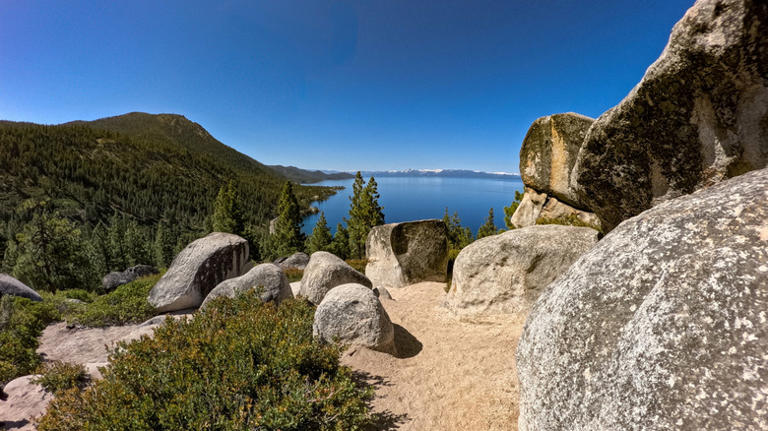 'America's Most Beautiful Bikeway' Is An Easy Paved Trail Beside Lake ...