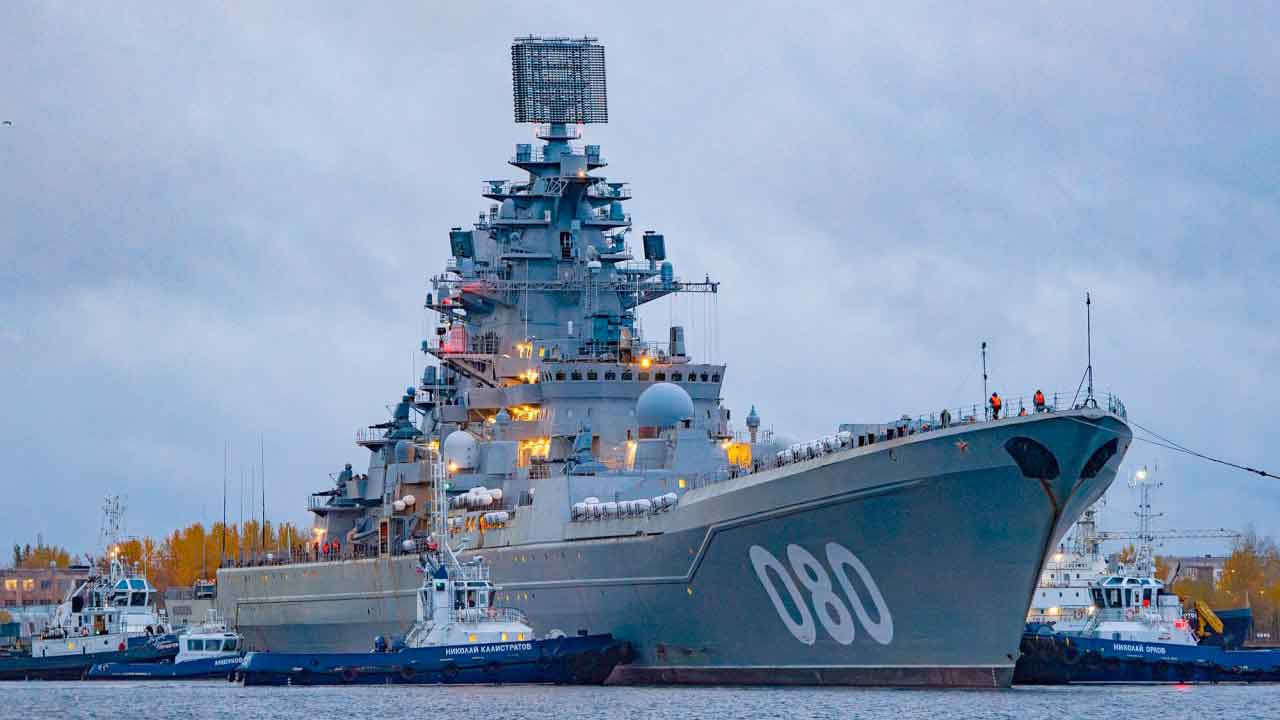 Croiseur Admiral Nakhimov effectue un nouveau test en mer Blanche