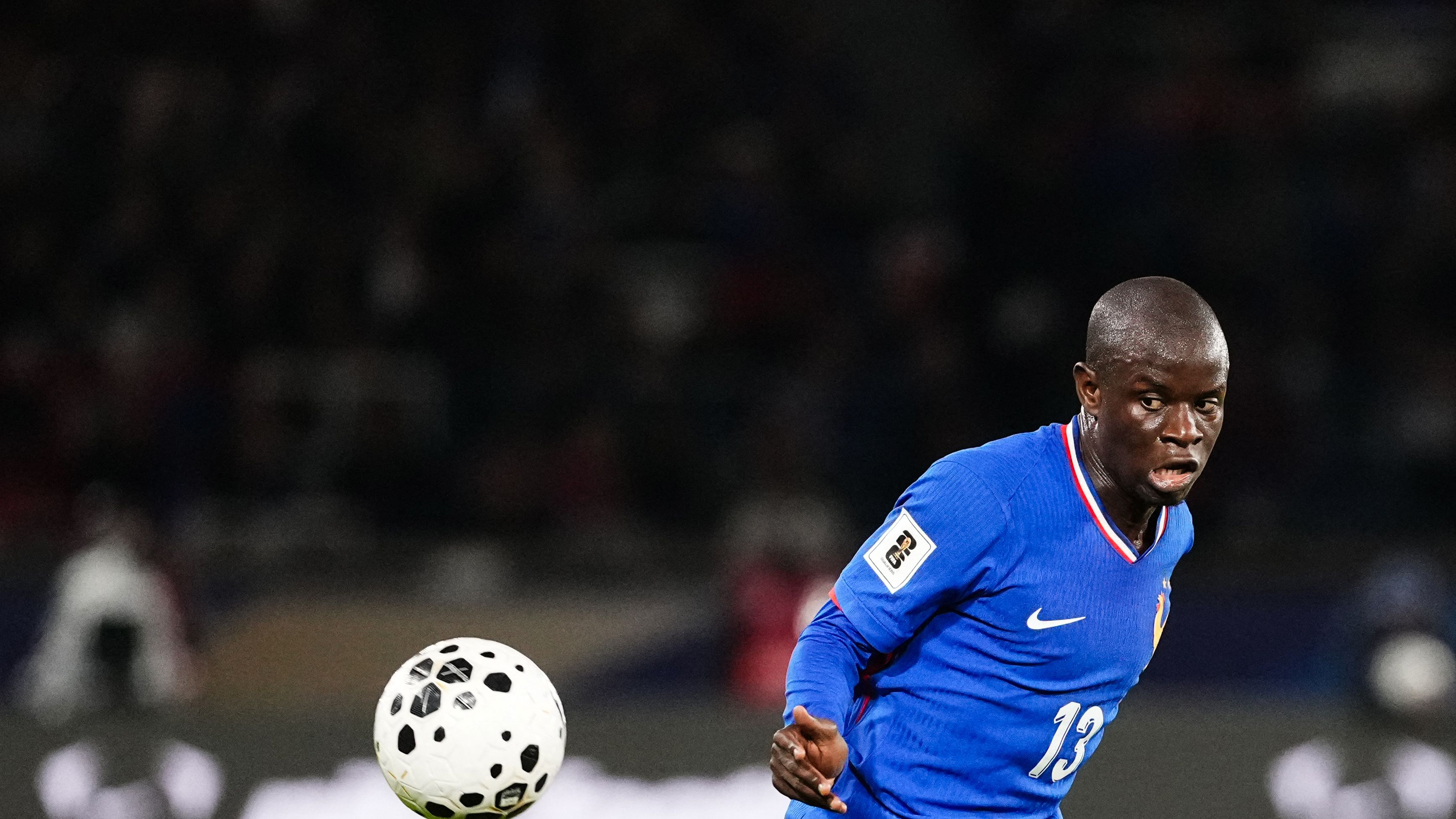 Mercato, N'Golo Kanté envoie un message fort à la Ligue 1