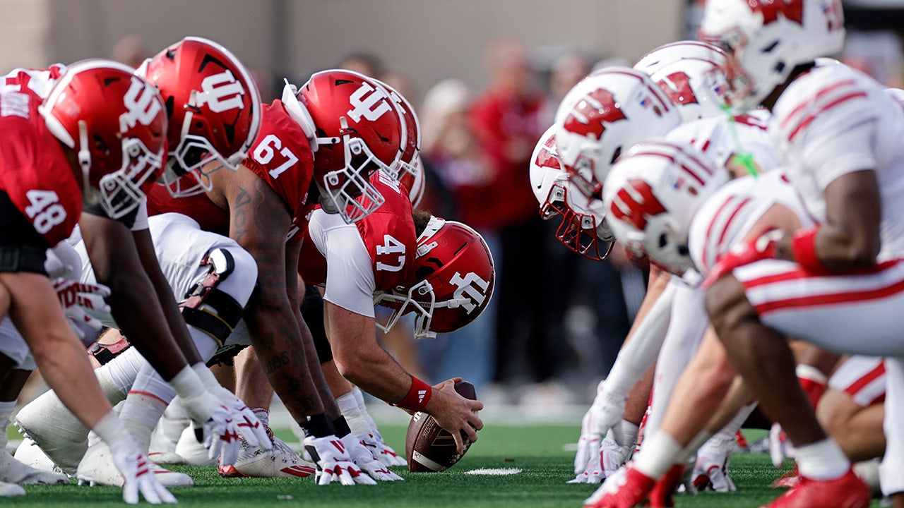 Indiana beats Wisconsin 31-7, Badgers RB Gideon Ituka leaves game on ...