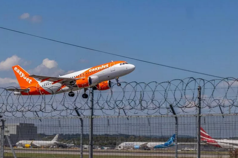 Easyjet flight mid-air emergency declared on Edinburgh-bound plane