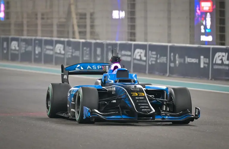 Human vs AI at Yas Marina: Ex-F1 driver outpaces autonomous car by just ...