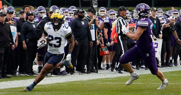 Michigan football walks off Northwestern at Wrigley Field