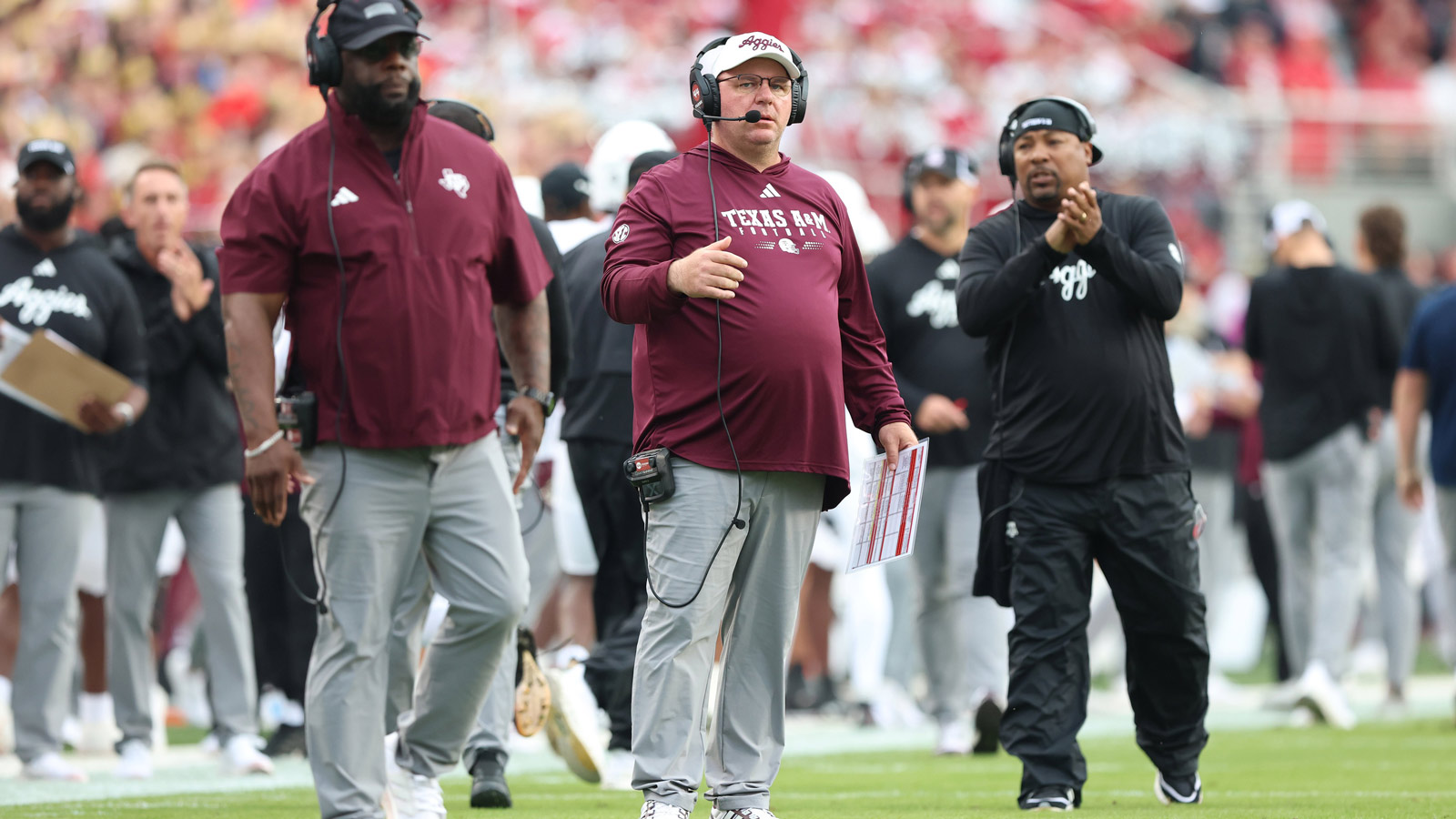 Texas A&M adds former Bill Belichick defensive tackle to D-line