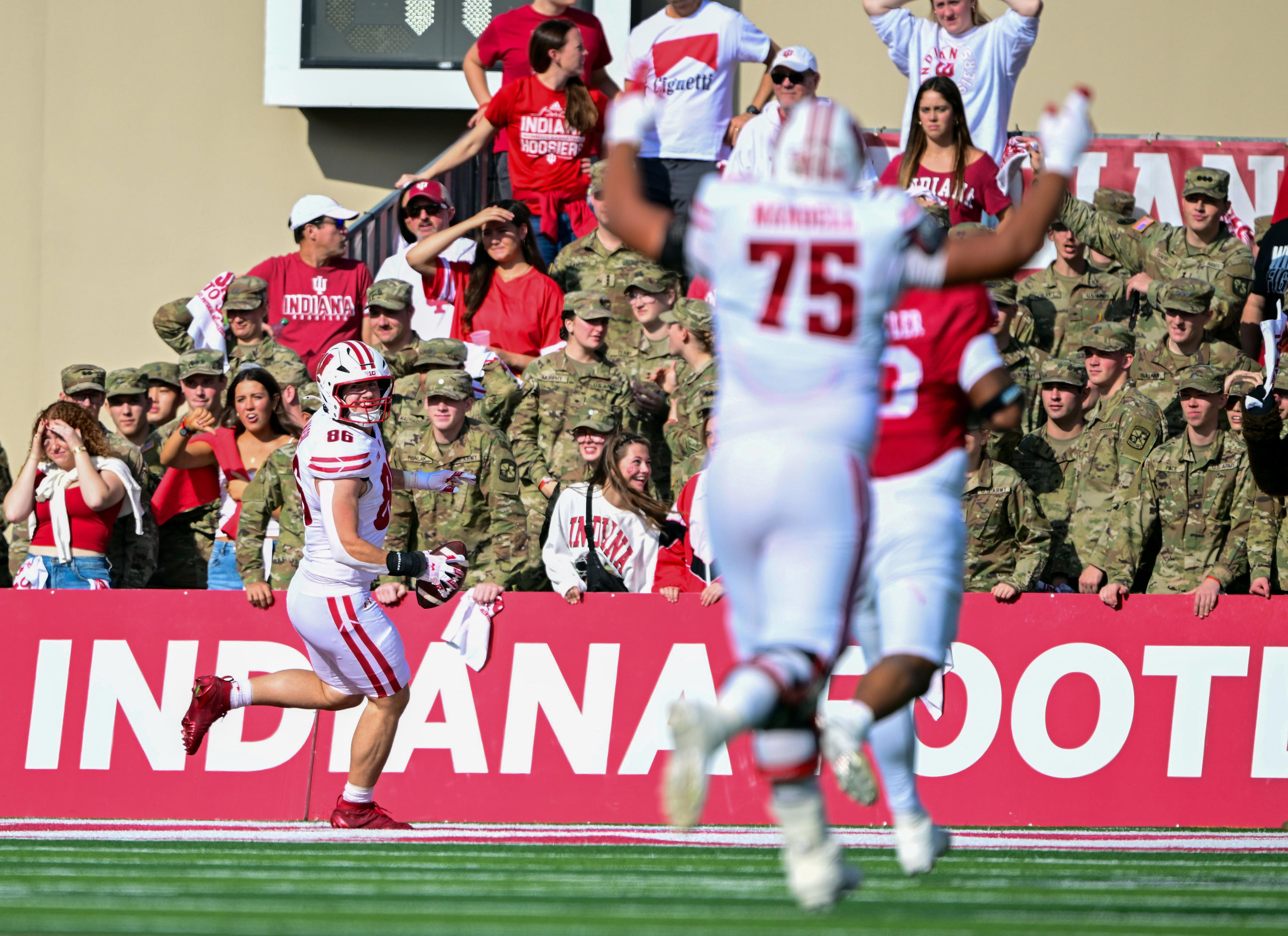 Wisconsin football depth chart for Game 12 vs. Minnesota on Nov. 29 at ...