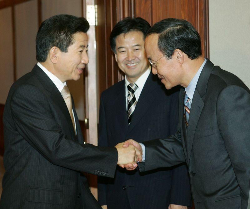 Song Min-soon's Book Sparks North Korea Policy Controversy