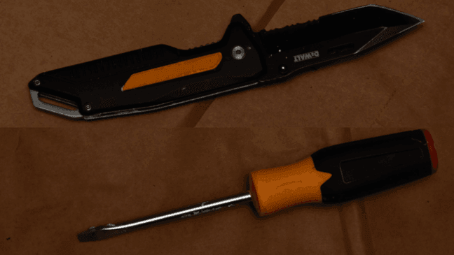 Man killed after lunging at DC officers with knife, screwdriver in ...