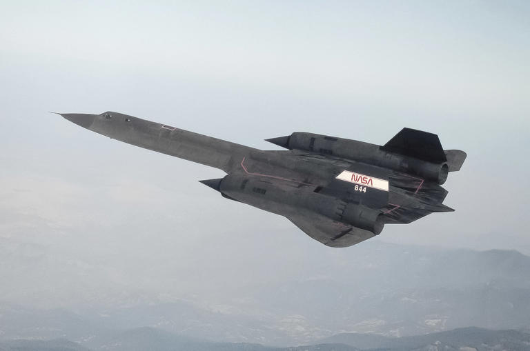 10 Very Clever features of the Lockheed SR-71 Blackbird