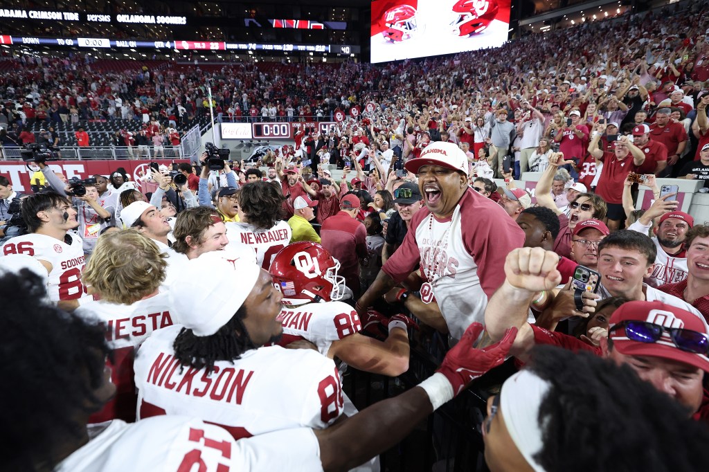 Oklahoma snaps Alabama’s eight-game win streak with defensive masterclass