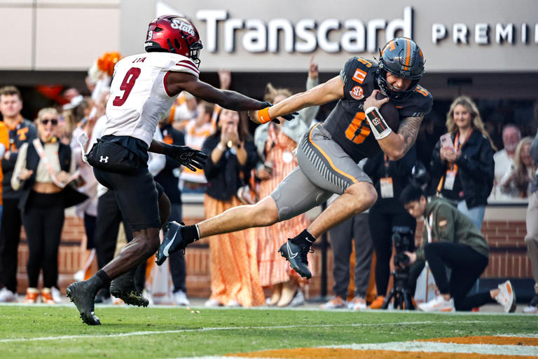 #21 Tennessee improves to 7-3 on season with victory over New Mexico ...