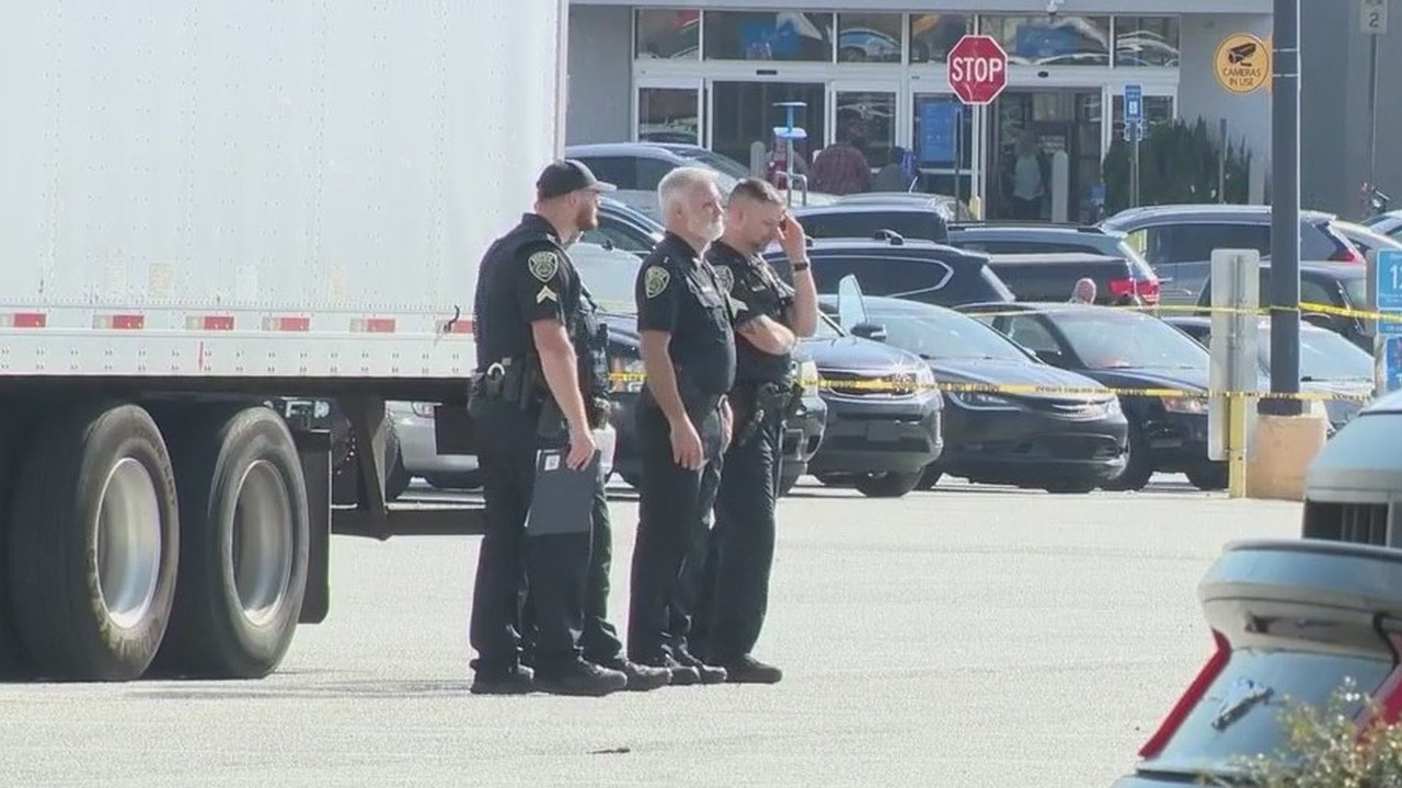 Officer shoots man in shopping center; Fugitive on the run; Trump takes ...