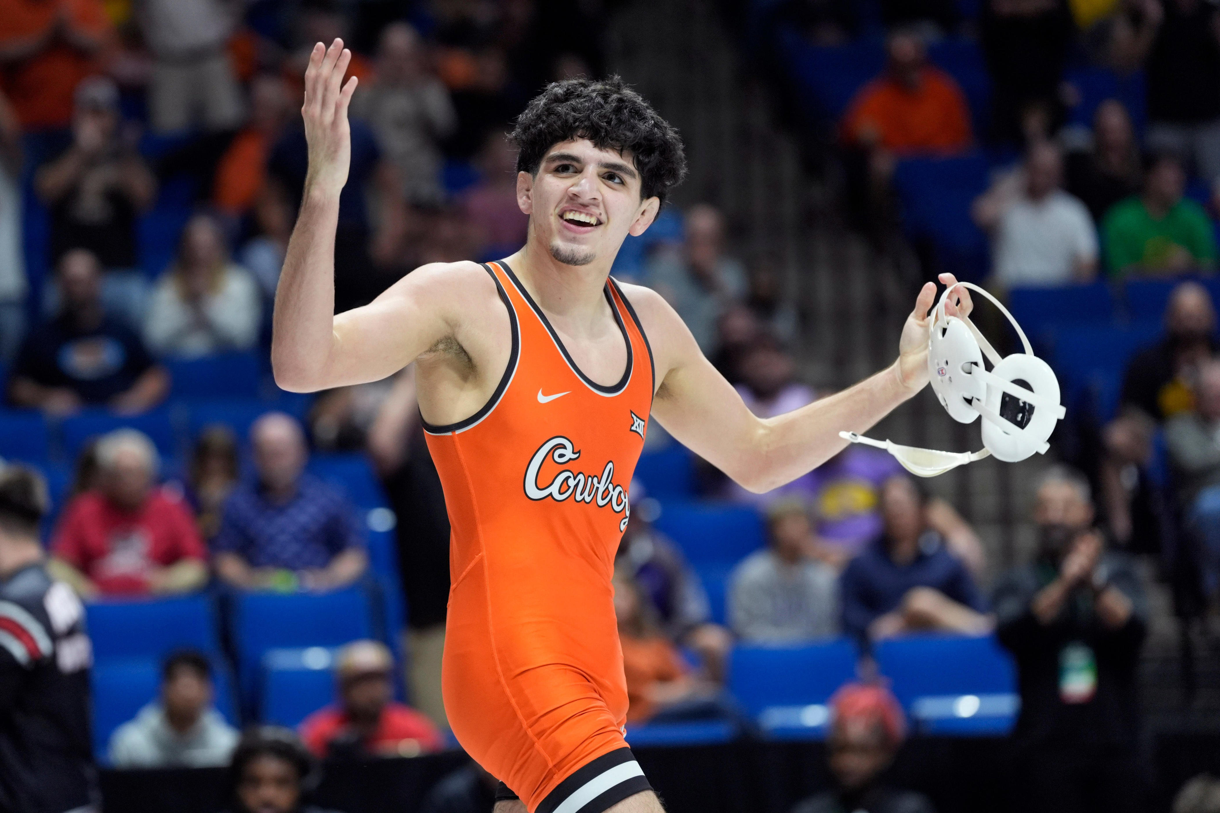 Sergio Vega, Oklahoma State wrestling top Nebraska for second time
