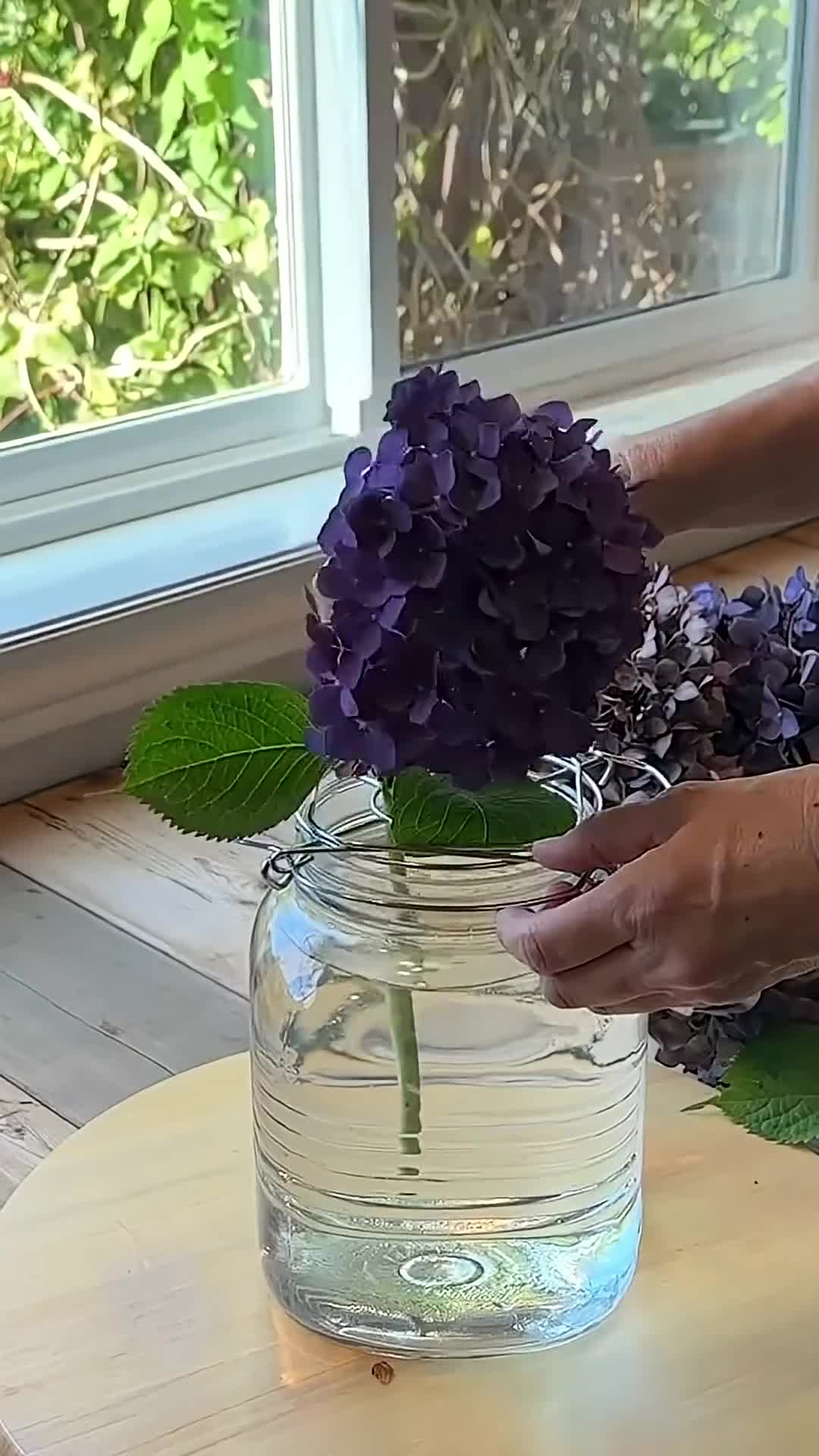 The genius new way people are using thrifted finds in their porch decor!