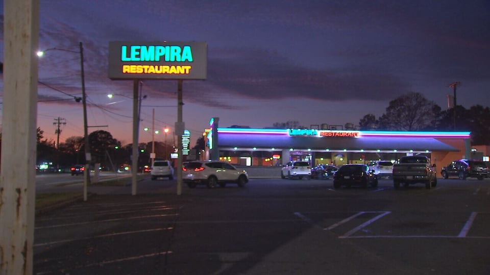 Residents react to Border Patrol in central and east Charlotte