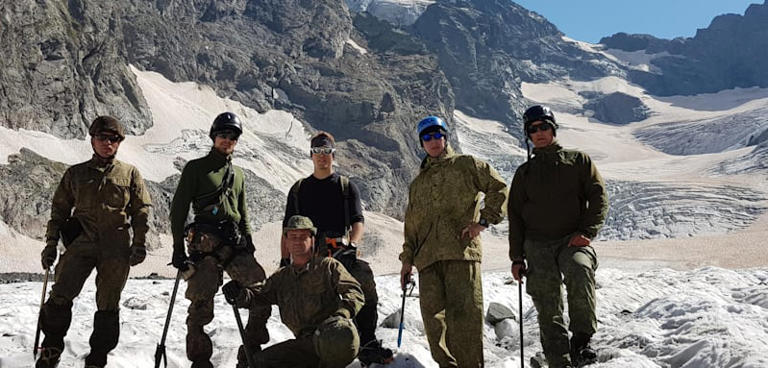 Klöckner ruft zur Verteidigung des Friedens und der Demokratie auf