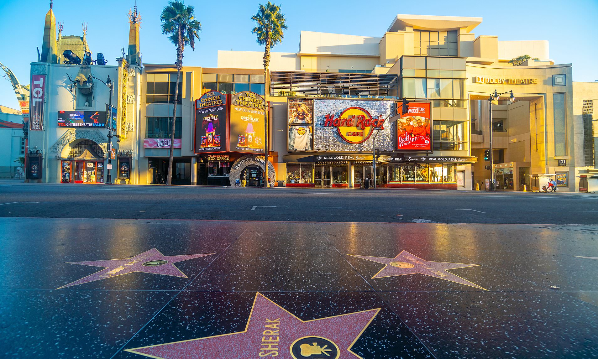 The world's worst-rated tourist spots - from Great Wall of China to ...