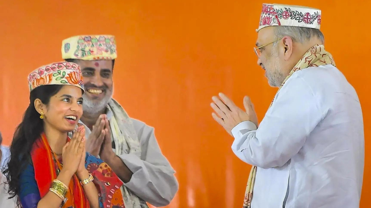 Bihar election results: With promises & warnings, Shah turned around ...