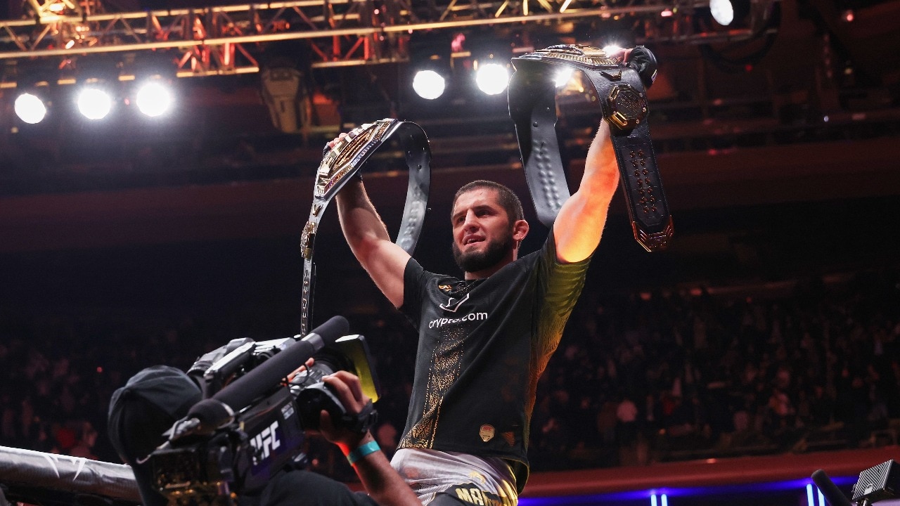 Islam Makhachev wins Welterweight title, becomes 11th UFC two-division ...