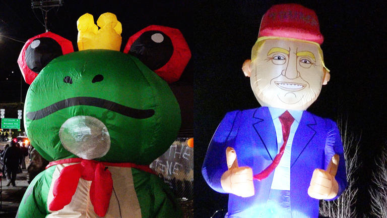 Battle of the inflatables: Portland ICE protests brings out streamers ...