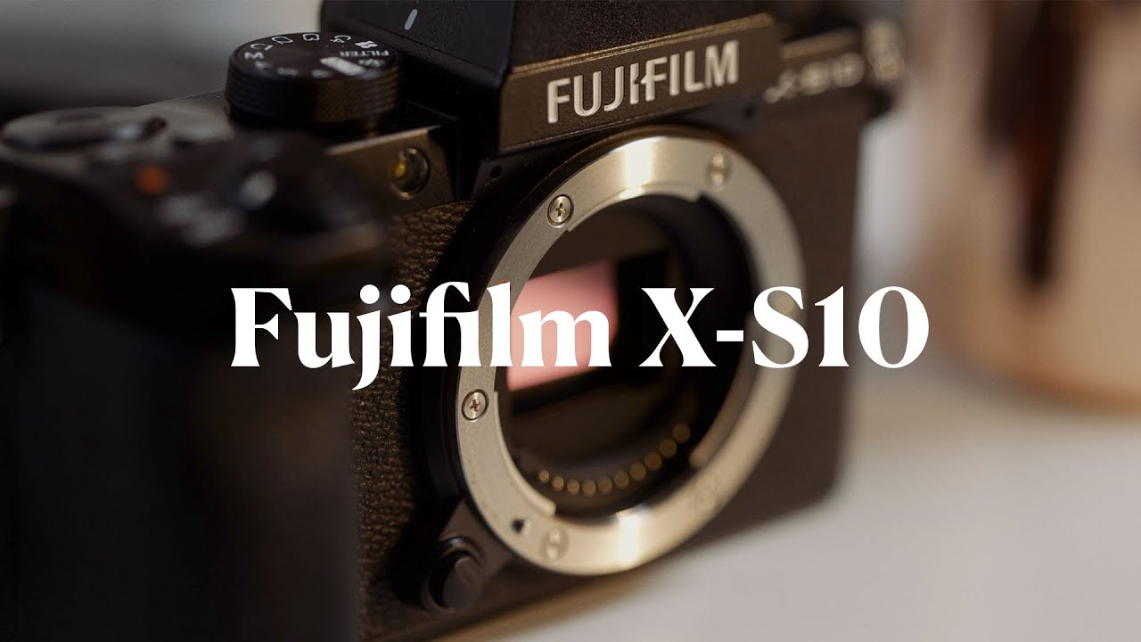 Fuji X-S10 replaces the X-T3 for street photography fans