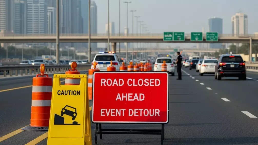 Dubai traffic alert: Accident on Sheikh Zayed road causes morning ...