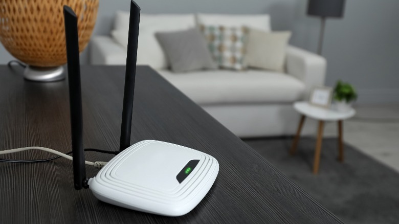 2.4 GHz Vs. 5 GHz Wi-Fi: Which Should You Use?