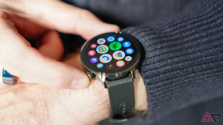 OnePlus Watch 3 43mm review: Don't let the dinky dimensions put you off