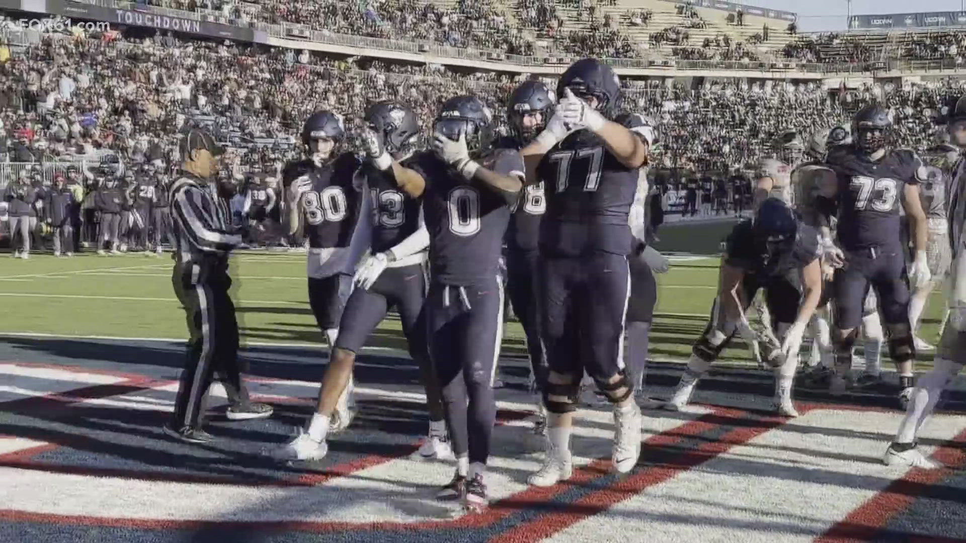 Edwards’ brilliant second half leads UConn football past Air Force 26-16