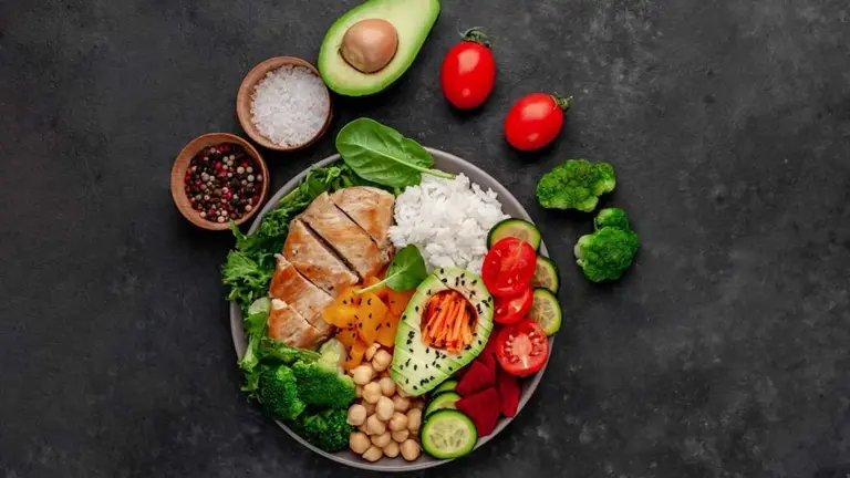 These Foods Could Make You Gain Weight in Just One Week – Expert Explains