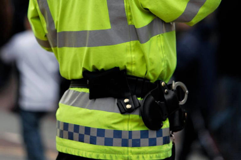 Drivers told 'avoid area' in Birmingham and buses diverted amid police ...