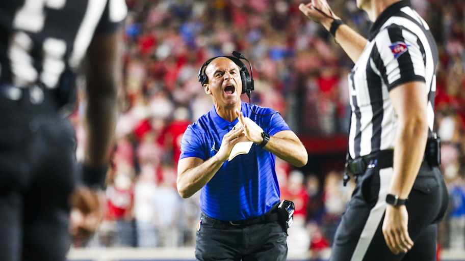 Florida mismanages moments that could have flipped the Lane Kiffin Bowl