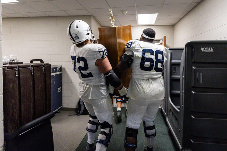 Gatorade showers, coach carry and more as Penn State breaks losing ...