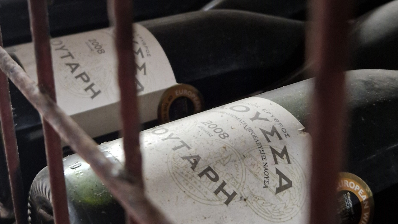Μια «χρονοκάψουλα»-λαβύρινθος στη Στενήμαχο με 116.000 φιάλες κρασιού ...