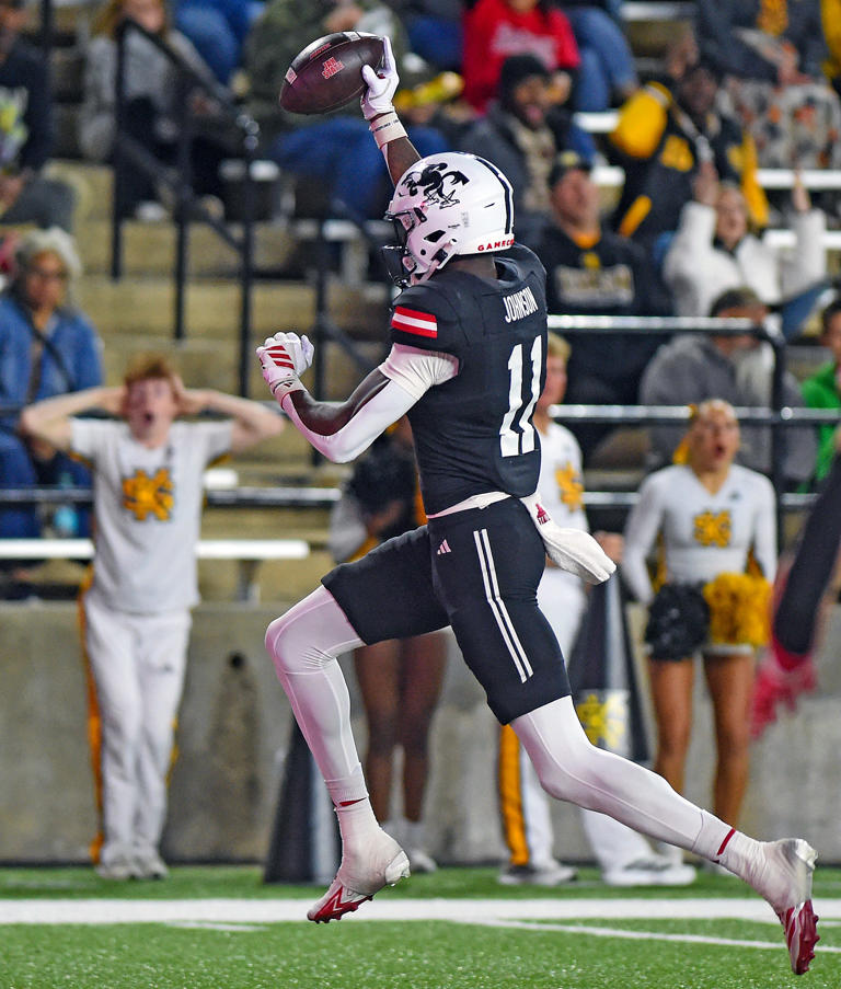 Jacksonville State football takes control of Conference USA race with ...