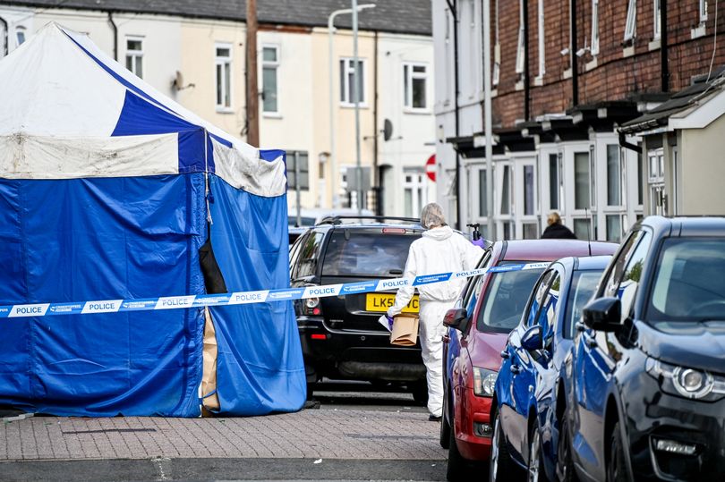 All crimes in Midlands postcode where 'soldiers should be put on street'