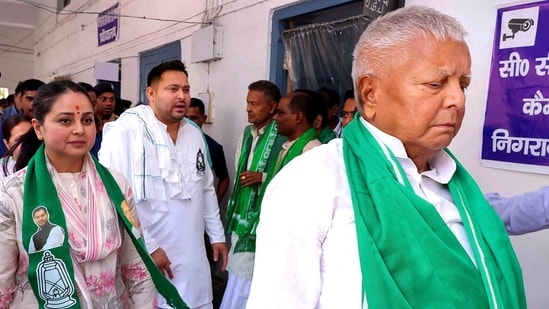 Bihar election results 2025 live: Shashi Tharoor, state BJP chief react ...